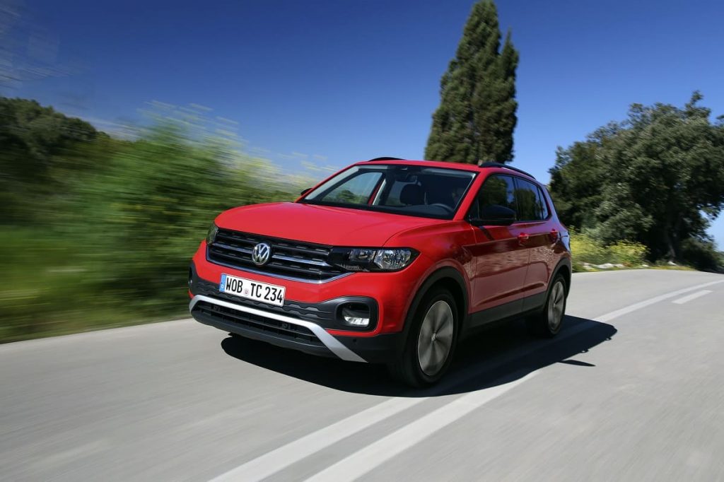VW T-Cross Active im Test: Wie bunt treibt’s das lässig City-SUV als ...