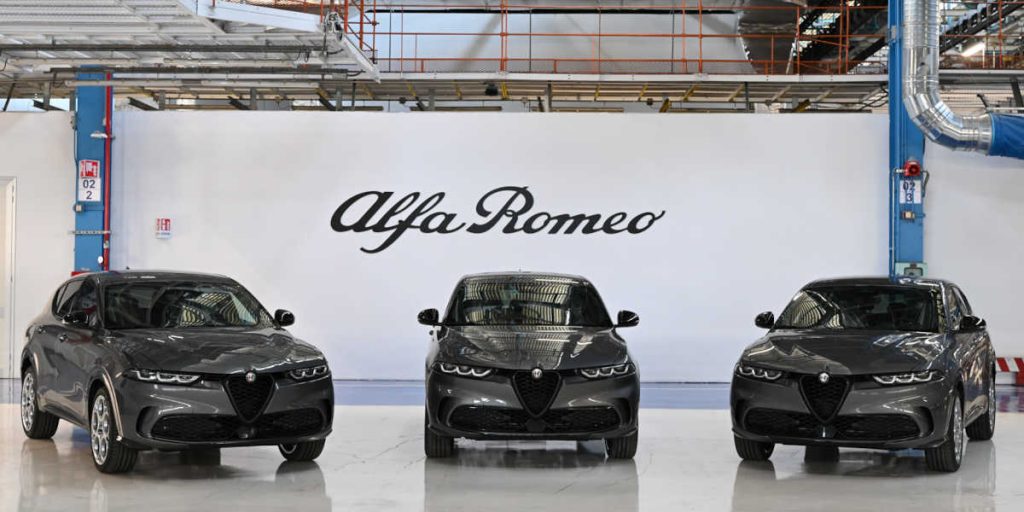 Alfa Romeo Tonale Speciale: Erste Modelle des Elektro-SUV ausgeliefert ...