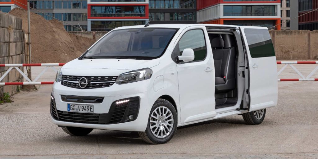 Opel Vivaro-e Kombi (Test 2022): Enthusiastischer emissionsfreier ...