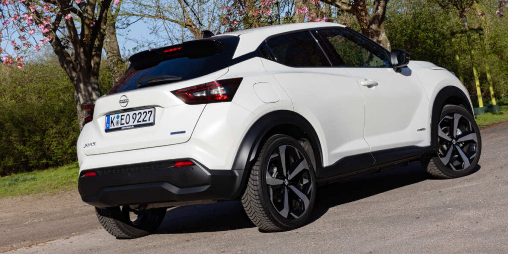 Nissan Juke II (Test 2023): City-Crossover mit neuem Hybrid und neuen ...